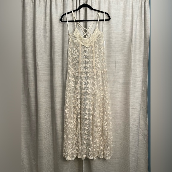 Jessica Simpson | Intimates & Sleepwear | Jessica Simpson Lace Slip ...